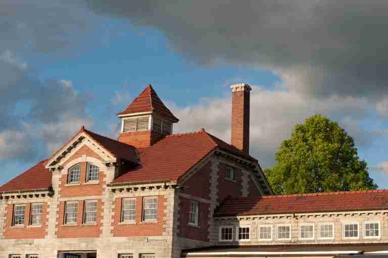 Living In & Moving To Barberton OH | (2025) Ultimate Guide With Tips